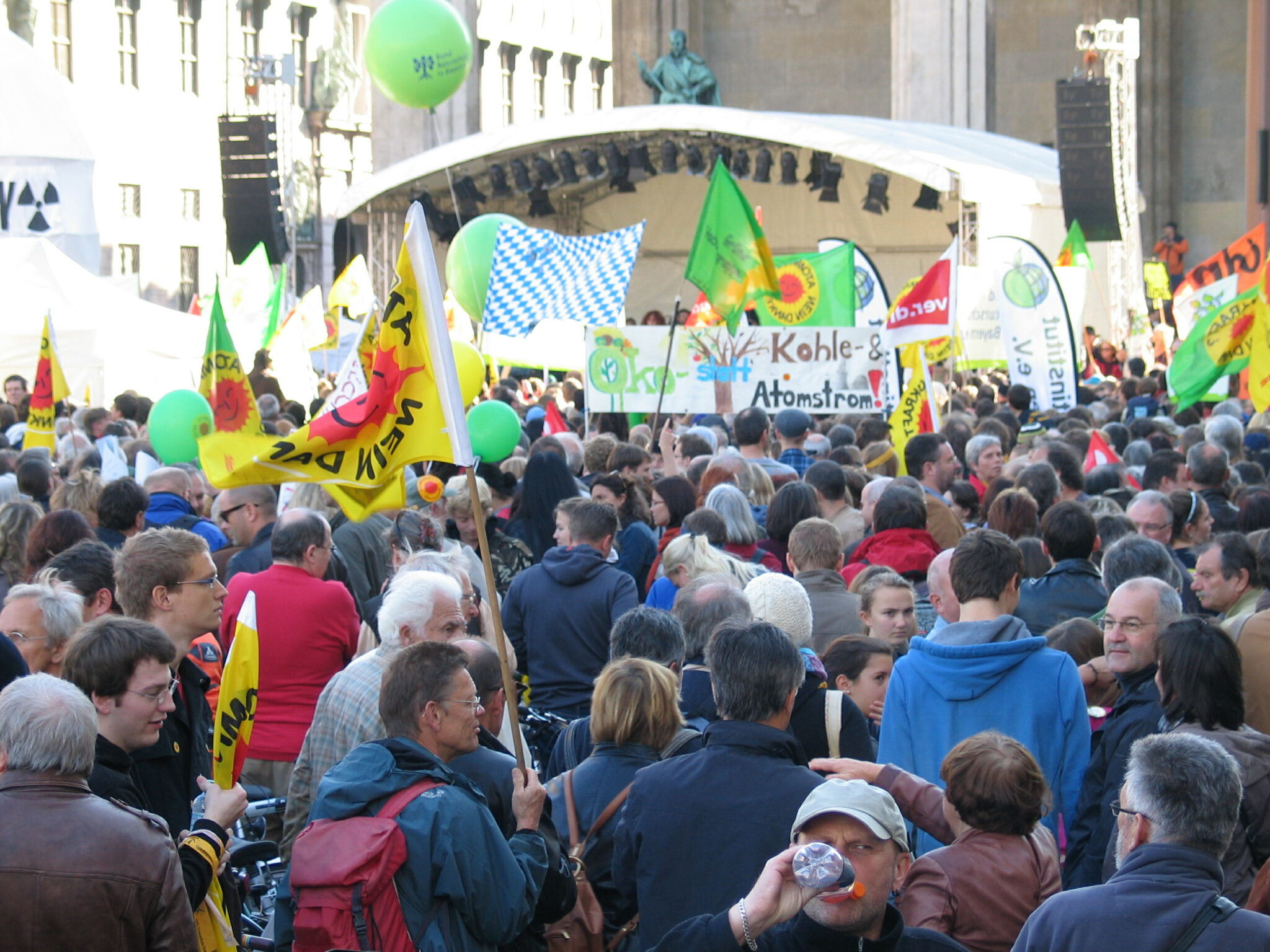 evenTec Veranstaltungstechnik - Eventec | Sponton